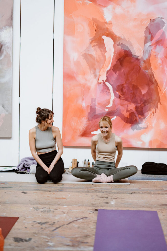 Strala Yoga Basics Tagesworkshop – das Fundament einer Praxis für ...